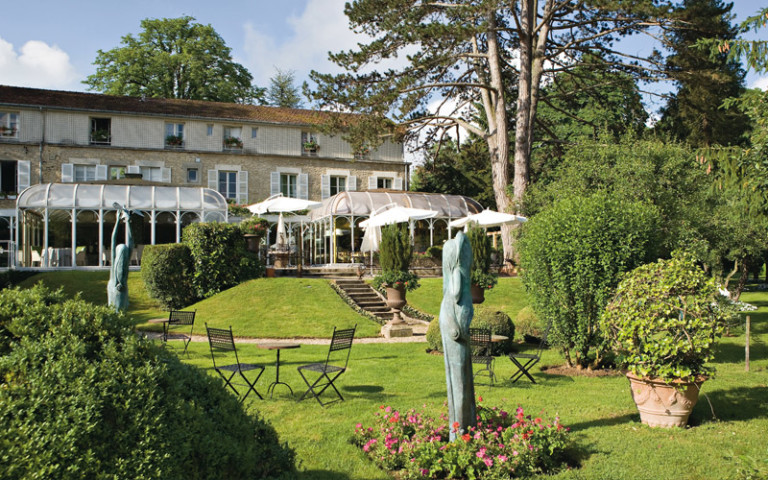 Le restaurant L’Espérance à Saint-Père-Sous-Vezelay a trouvé acquéreur ...