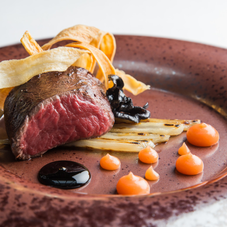 Recette : Selle de daguet rôti, marinade instantanée - Arts & Gastronomie