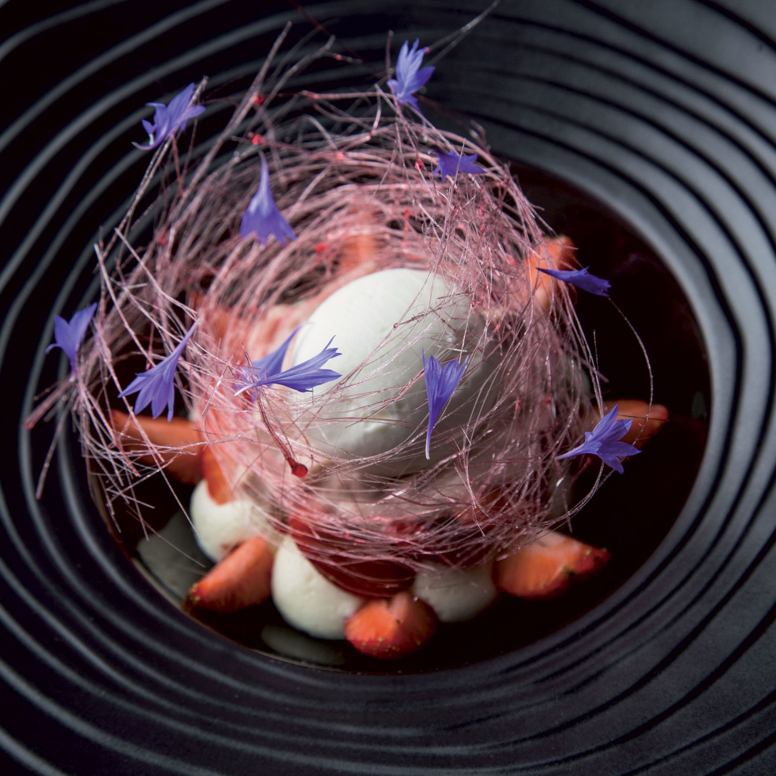 Recette Chocolat blanc, fruits rouges & muesli - Arts & Gastronomie