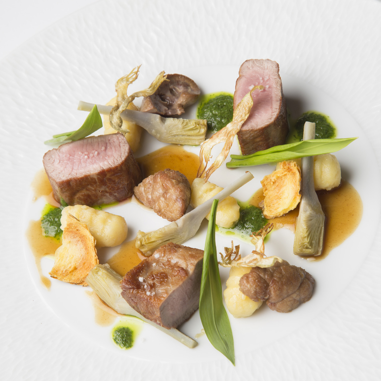 Filet d’agneau rôti - à découvrir sur Arts & Gastronomie