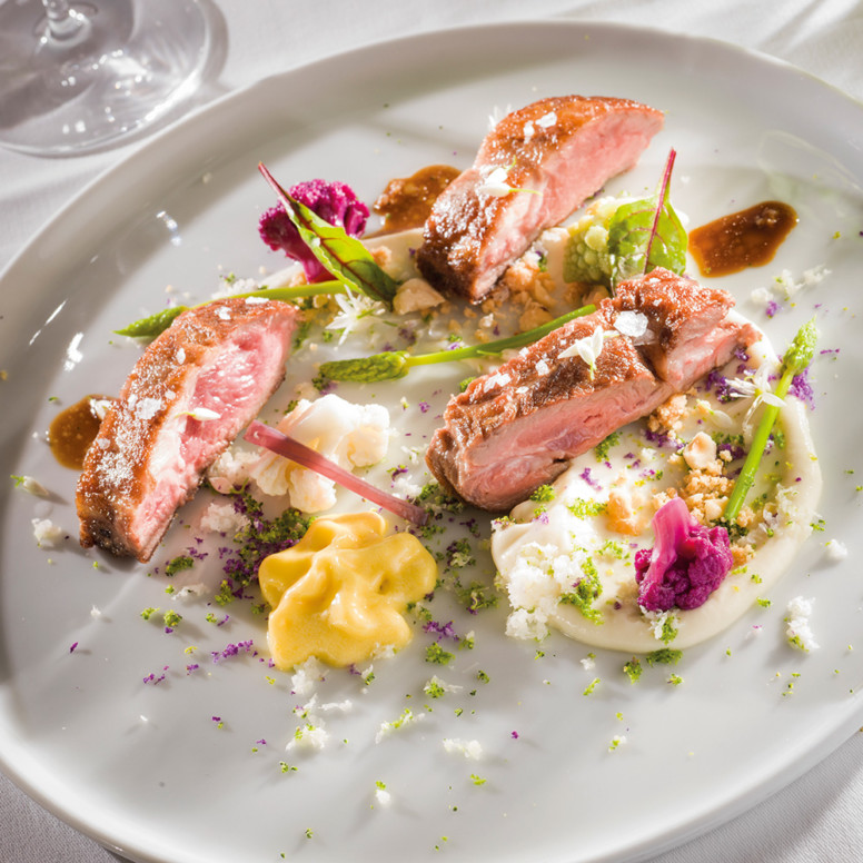 Recette : Noix de Saint-Jacques snackées chou / yuzu - Arts & Gastronomie