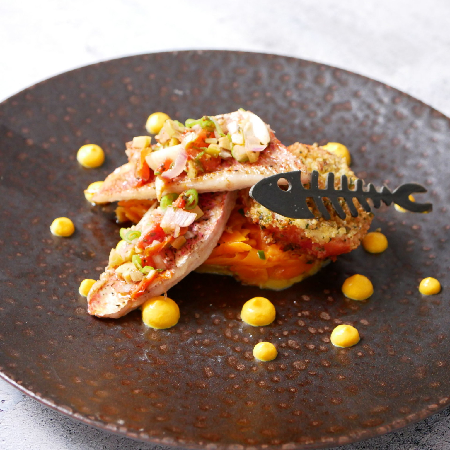 Recette : Filets de rouget à la provençale - Arts & Gastronomie