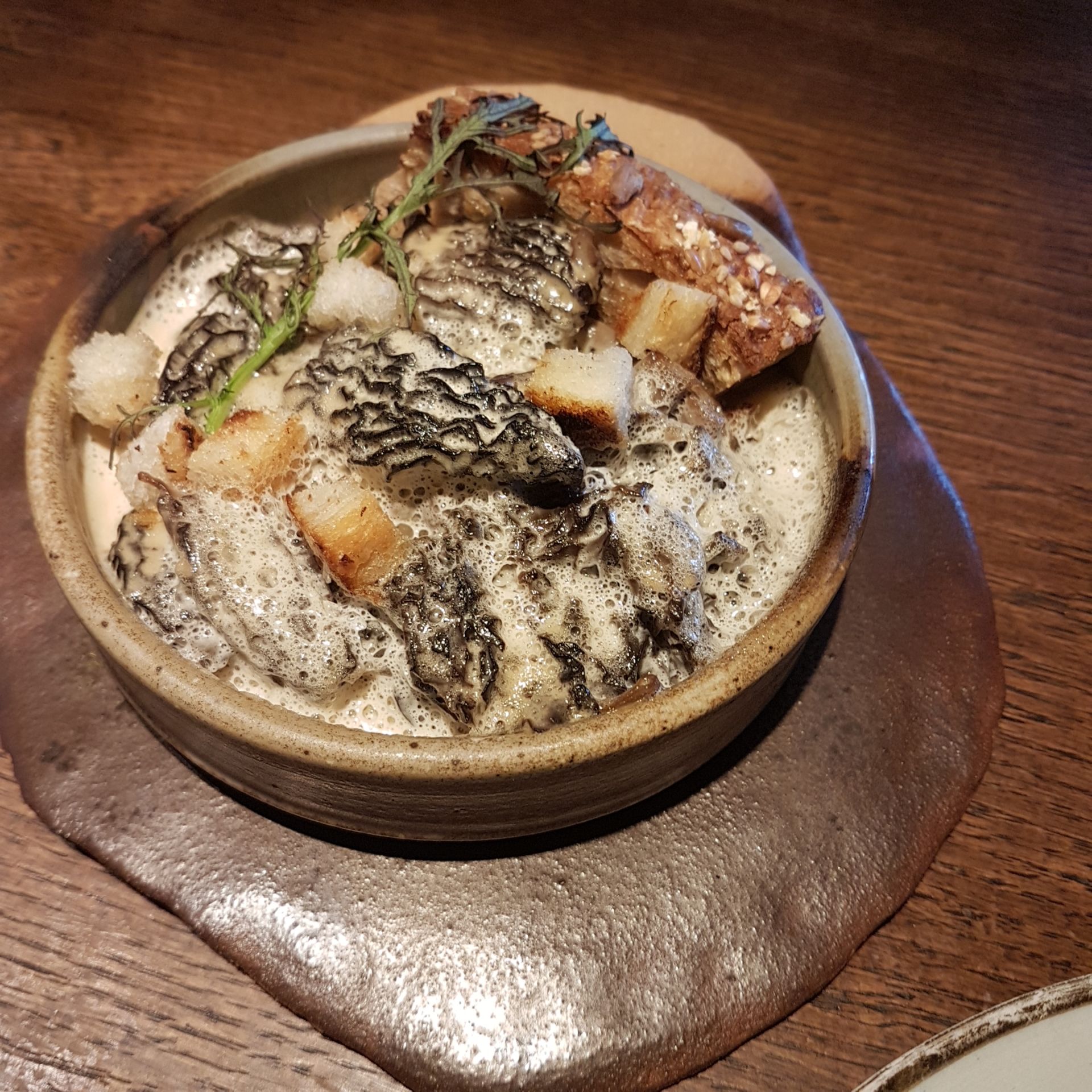 Recette : La croute aux morilles et vin jaune de l'Anversis - Arts ...